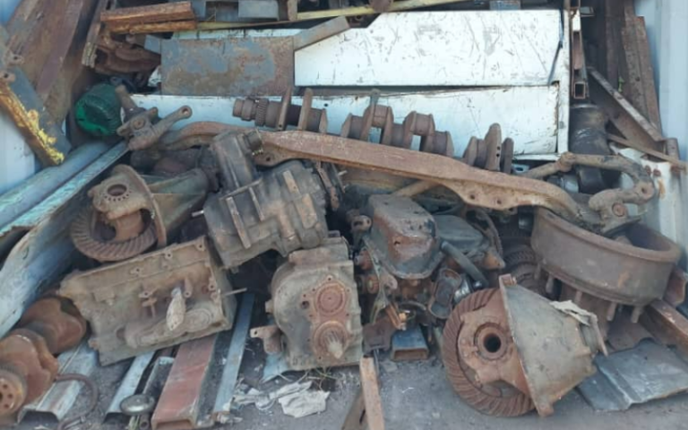 FERROUS METAL SCRAP - AKG